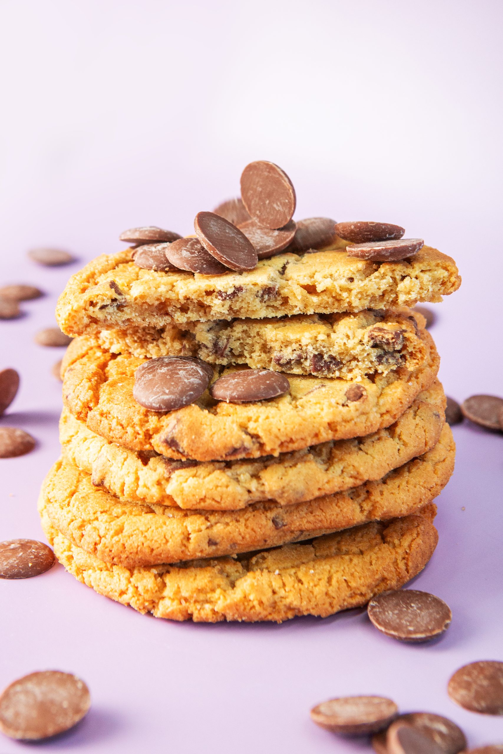 Milk Chocolate Buttons 10kg - Cocoa King